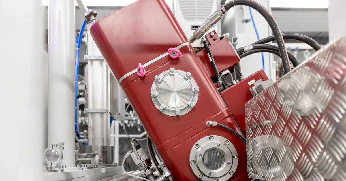 What makes electron-beam assisted PVD coating so special?: VON ARDENNE